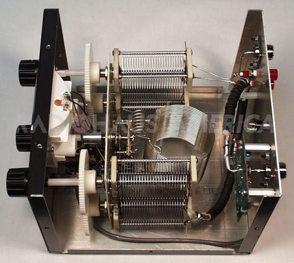 MFJ-974B Acoplador linha balanceada,80 a 10 m,300 W - Radiohaus America